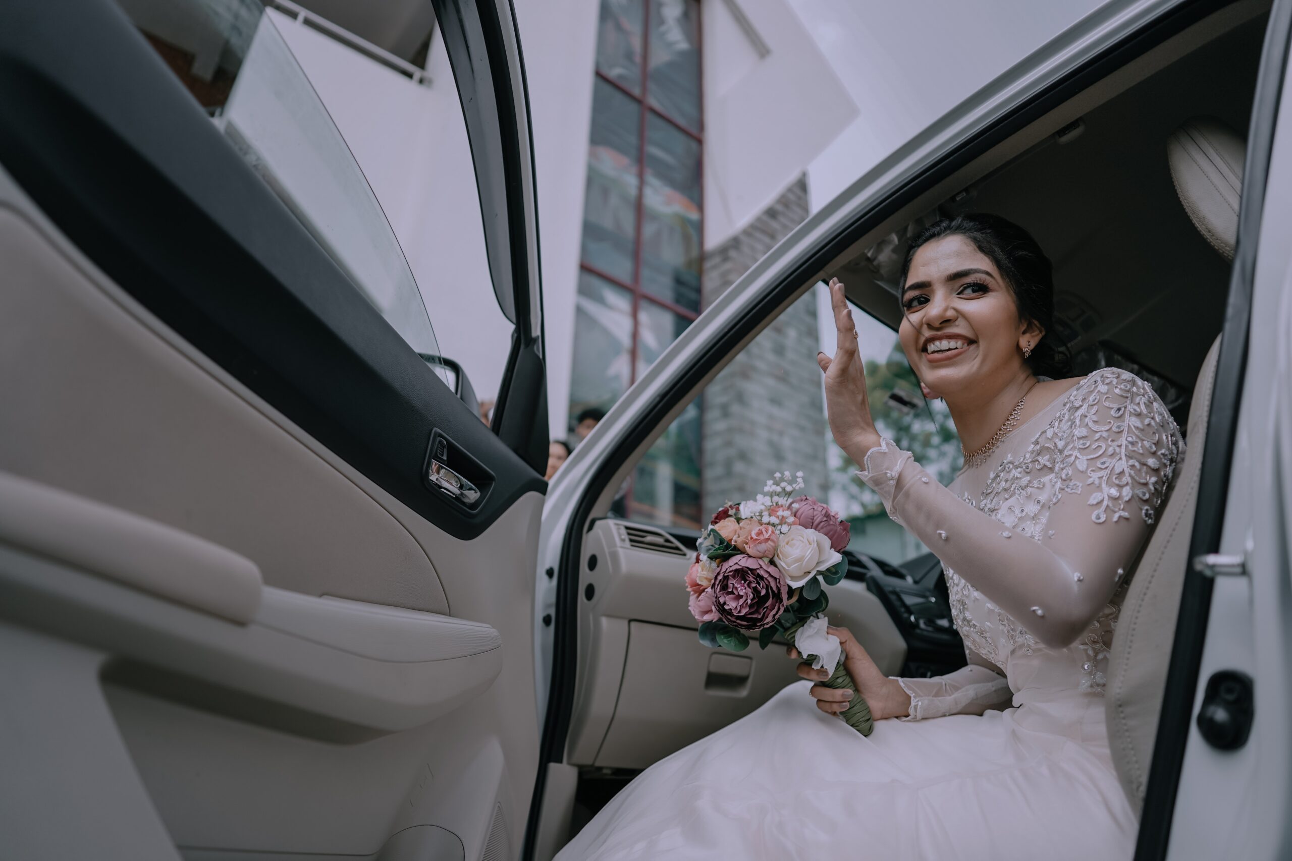 5 Wedding Limo Service Tips You Should Never Overlook 5 Wedding Limo Service Tips You Should Never Overlook